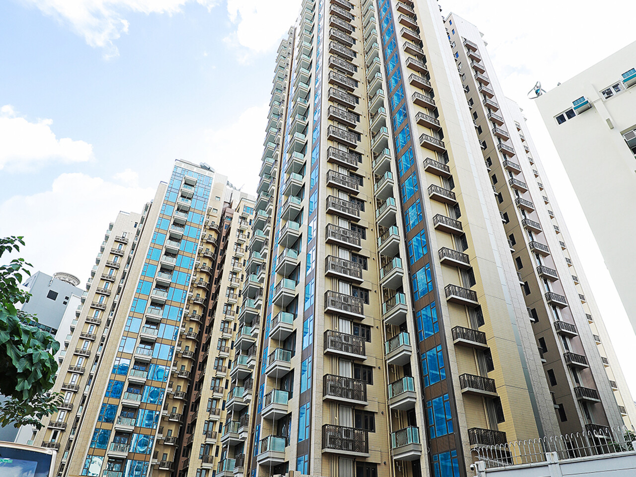 weberbase easi render : Renders > Plastering Mortar | Saint-Gobain ...