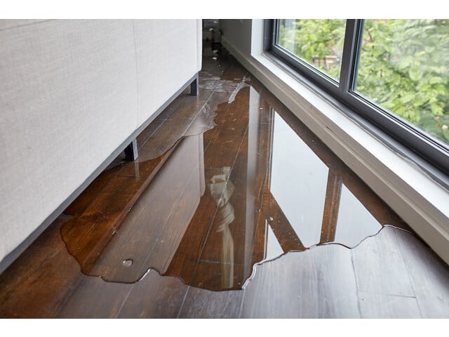 Window leaking under typhoon weather | Saint-Gobain Weber Hong-Kong